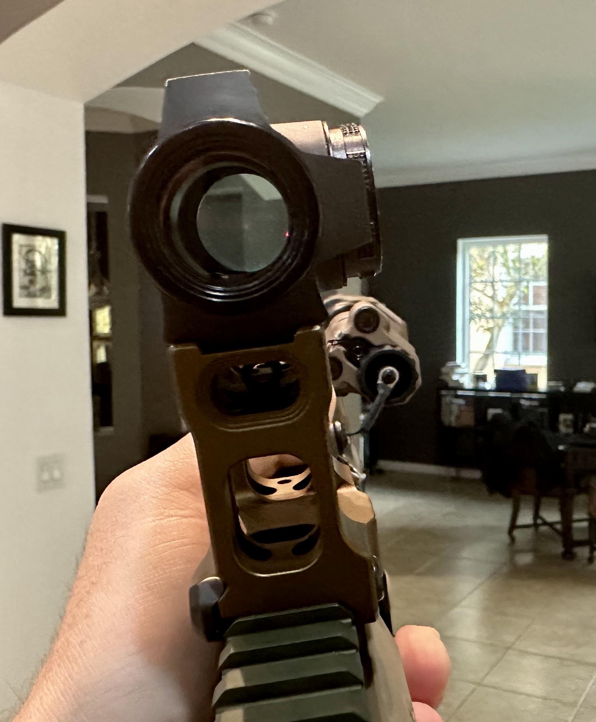 SIG intros a new variant of the Romeo4T > Optics, Mounts, and Sights ...